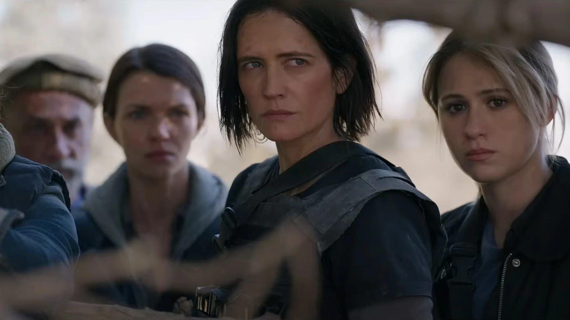 Dirty Angels (2024) | Film Review - The Hollywood Outsider - Film and ...
